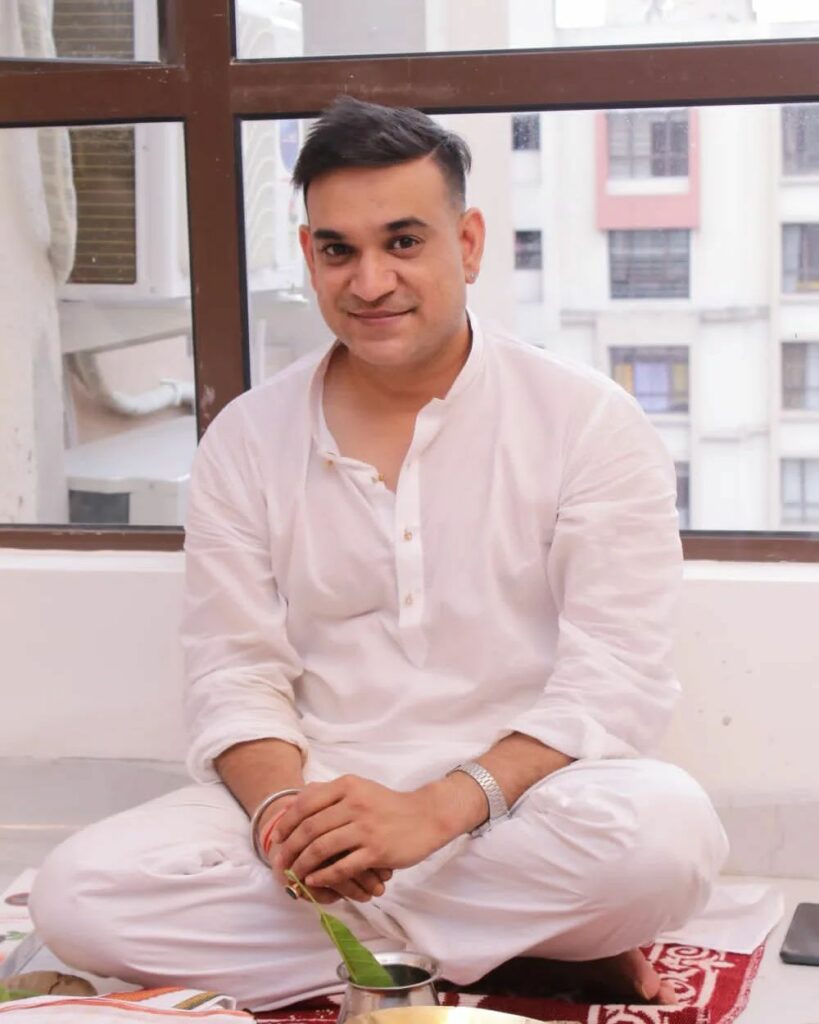 Rj Praveen Net Worth, Age, Family, Girlfriend, Biography, Career