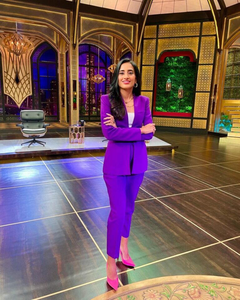 Vineeta Singh Net Worth, Bio, Career, Age, Family, Early Life, SUGAR ...